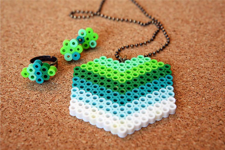 Perler Beads Jewelry Tutorial