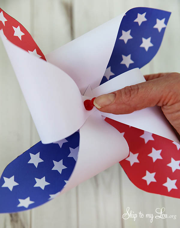 4th of July Printable Patriotic Pinwheel