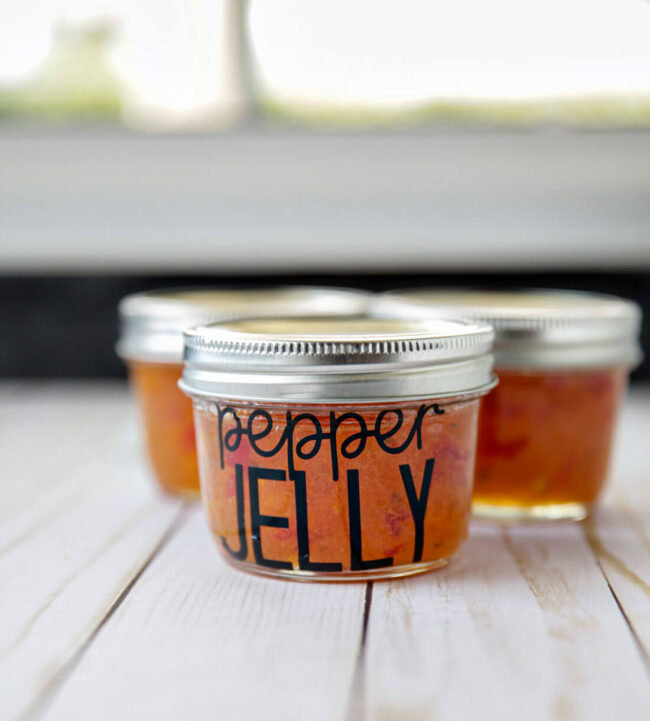 How to Make Pepper Jelly from Thirty Handmade Days